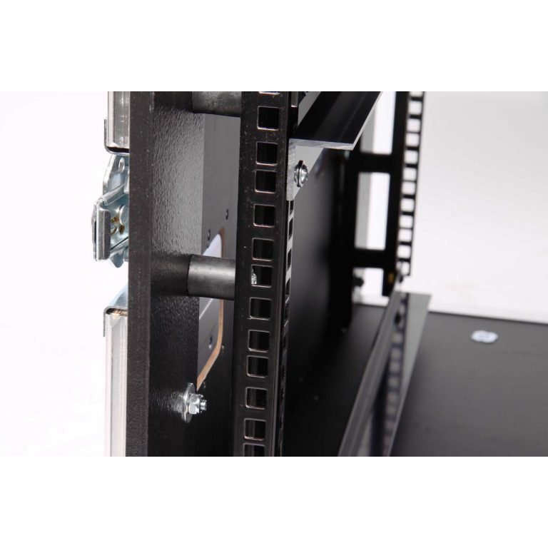 8HE Profi Shockmount Rack schwarz 737mm EBT auf Rollen | Megacase