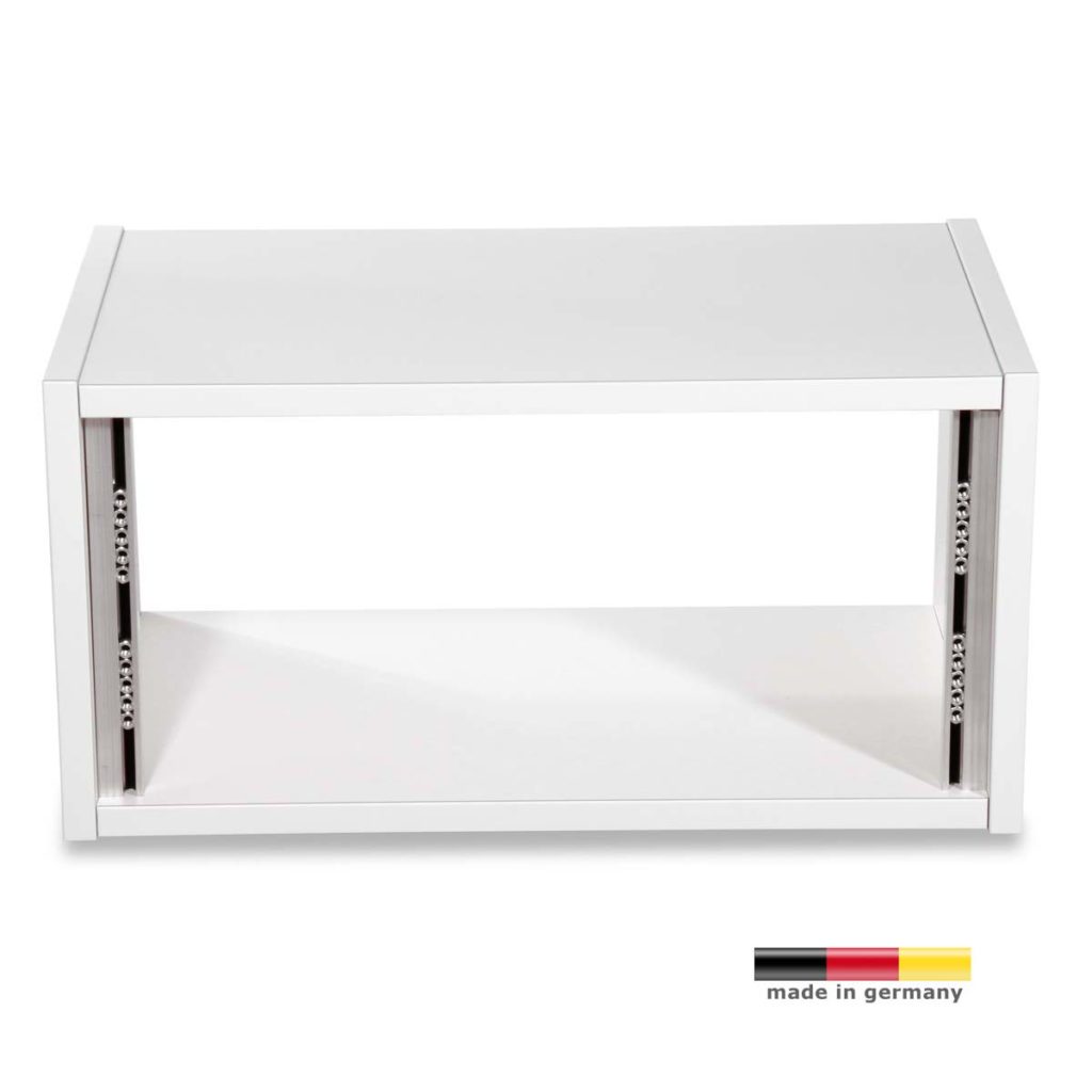 Studio Desktop 2U Rack oak | Megacase