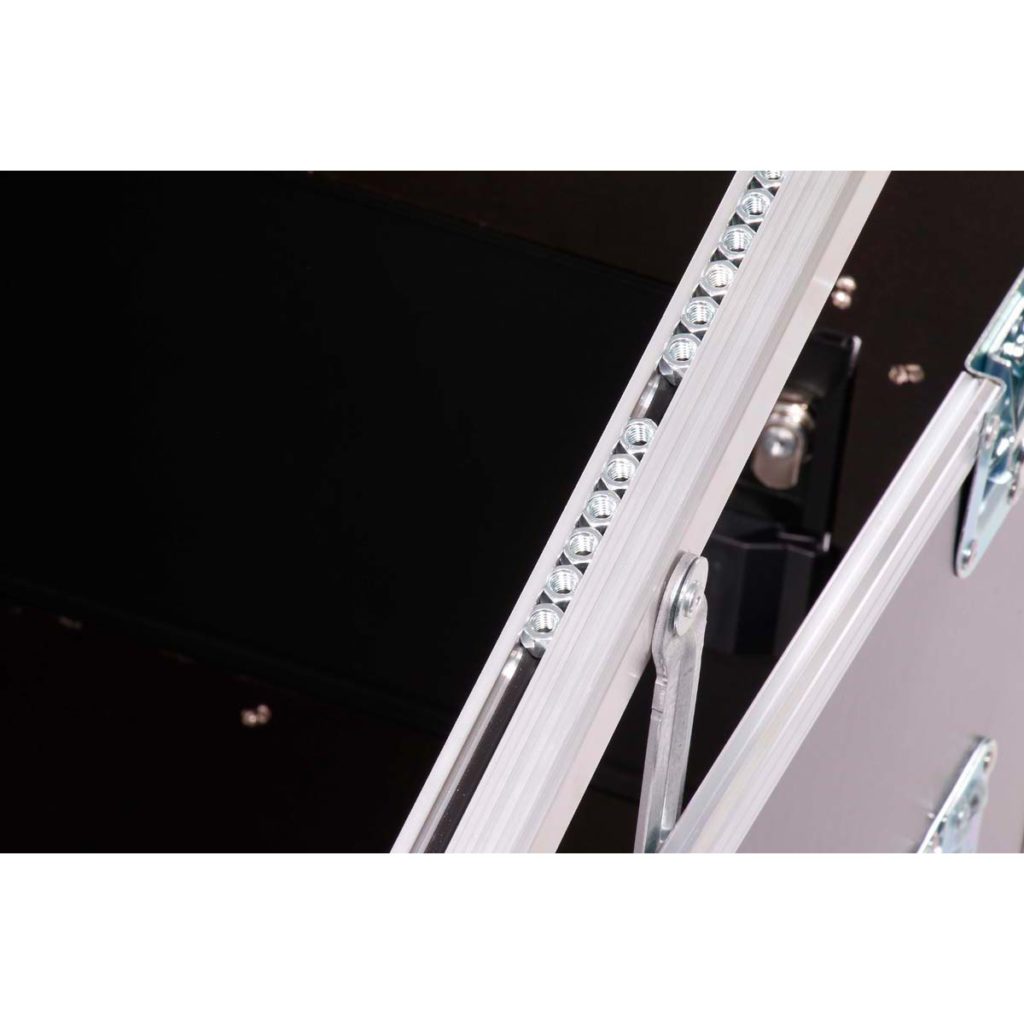 L-Rack 6U MIDAS M32R + wheel | Megacase